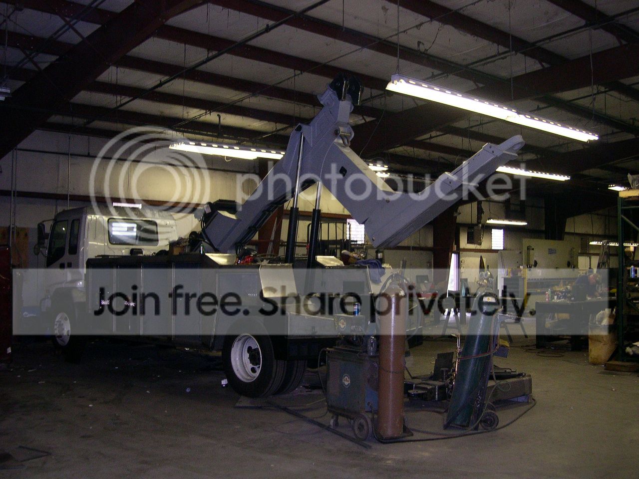 Dual-Tech 25 Ton Wrecker! - Tow Connections: